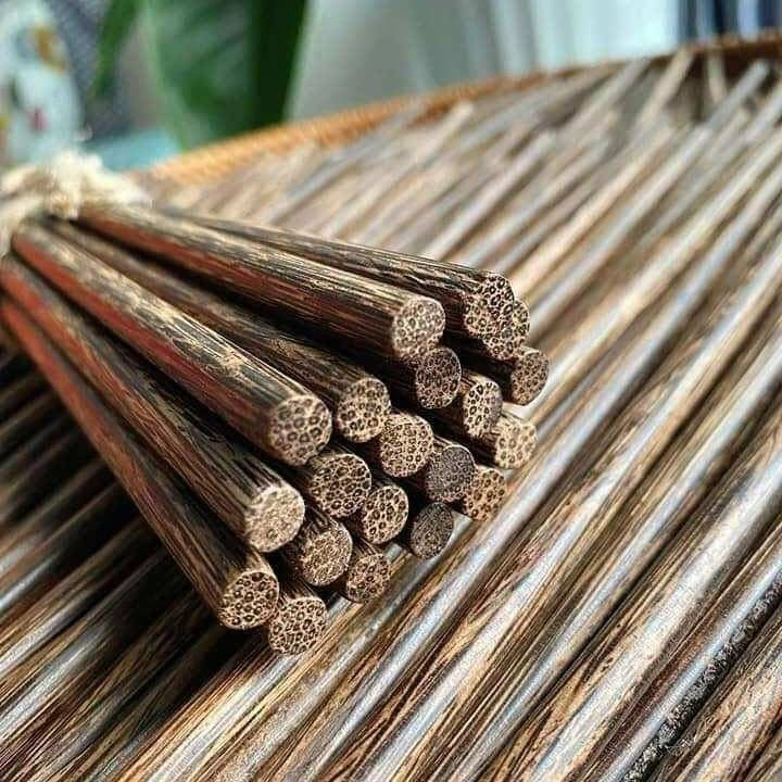 Đũa buông – Vườn Bà Phấn